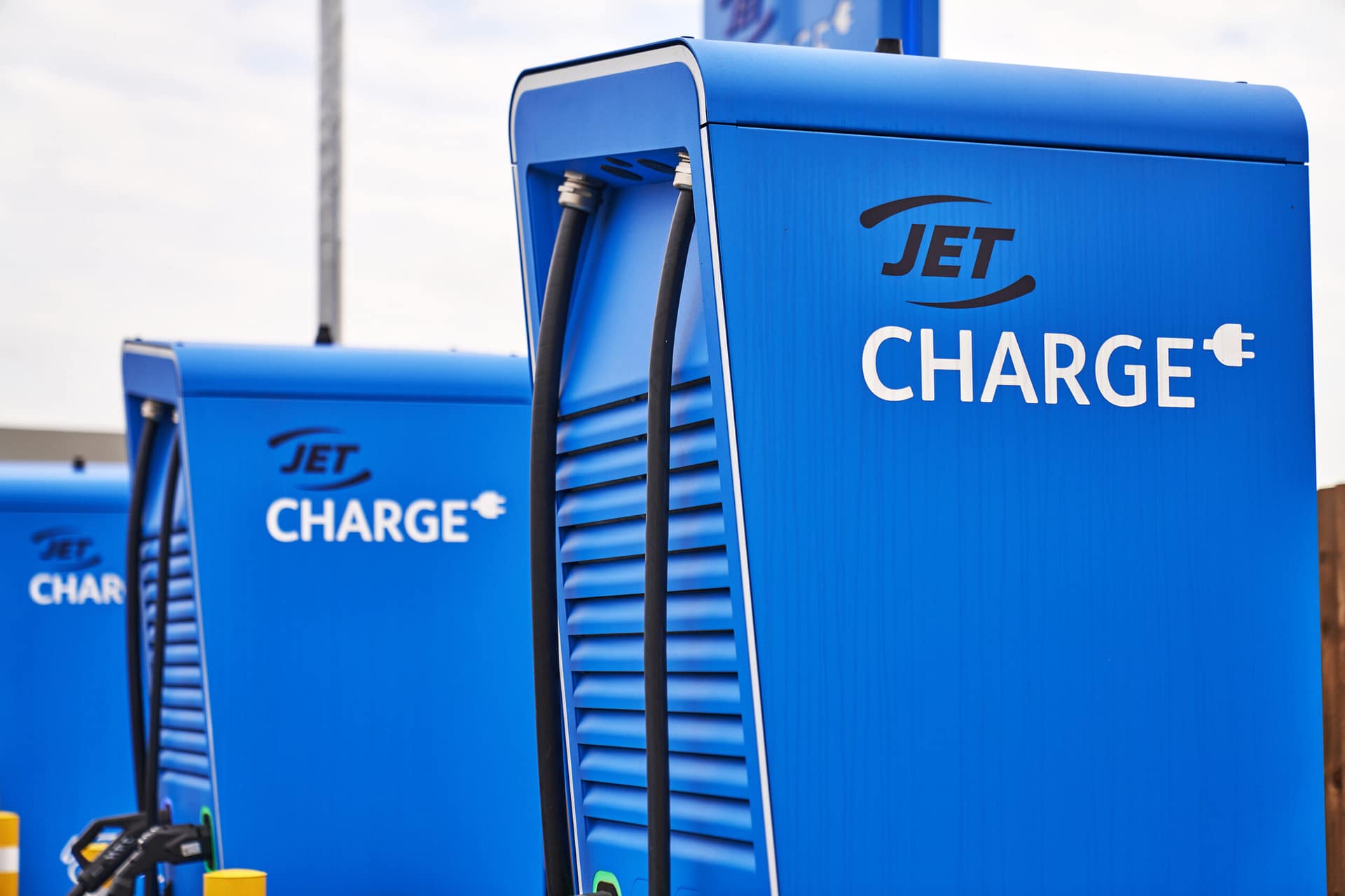 JET CHARGE - JET